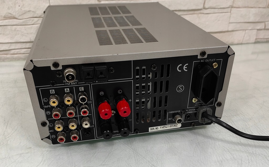 YAMAHA Pianocraft RX-E200 Amplituner Stereo - 13017375077 - oficjalne ...