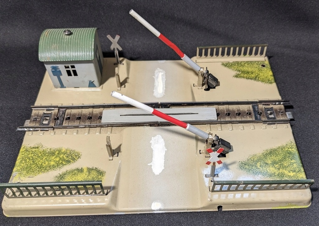 PRZEJAZD KOLEJOWY MAKLIN H0 - 15631719001 - oficjalne archiwum Allegro