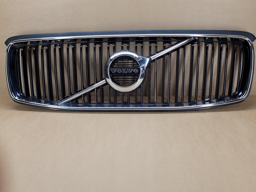 ATRAPA GRILL ZDERZAKA VOLVO XC90 - 13147569766 - oficjalne archiwum Allegro