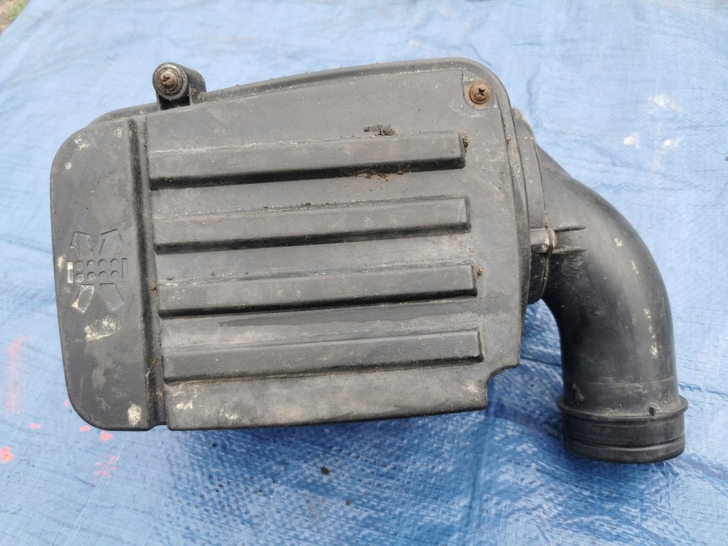 VW CADDY OBUDOWA FILTRA POWIETRZA 1K0129610D - 11218969901 - oficjalne ...