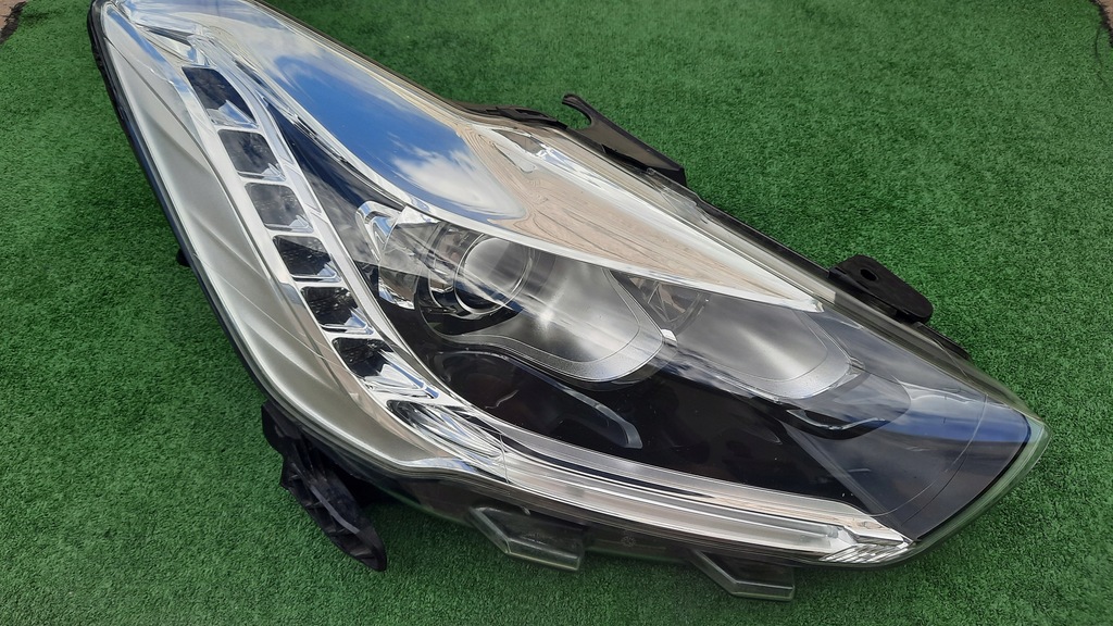CITROEN DS5 BI-XENON+ LED LAMPA PRZEDNIA KPL - 12612747718 - oficjalne ...