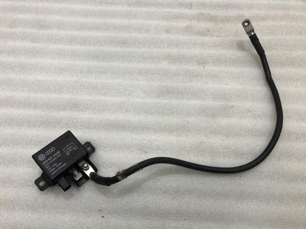 PRZEKAŹNIK AKUMULATORA VW TOUAREG 2D0951253B - 13198077881 - oficjalne ...