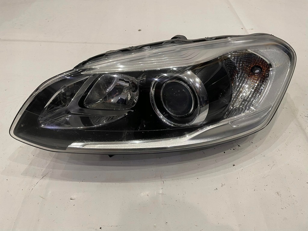VOLVO XC60 LIFT 13-17 LAMPA BI XENON LEWA 31420249 - 12906900890 ...