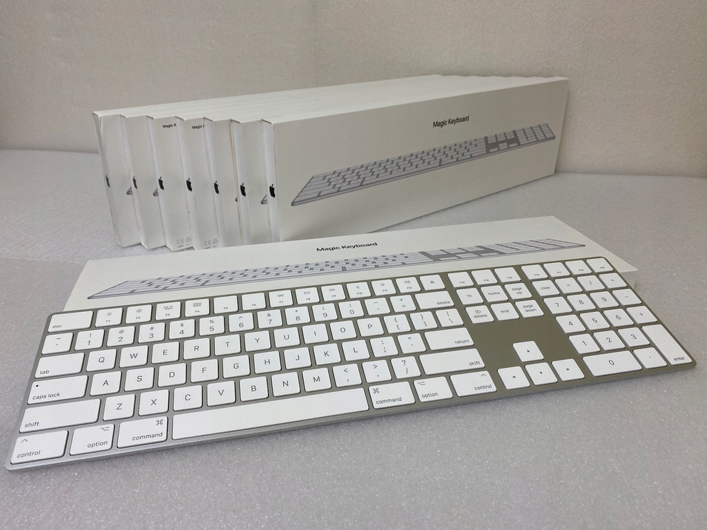Apple Magic Keyboard klawiatura numeryczna QWERTY - 13390426301 ...