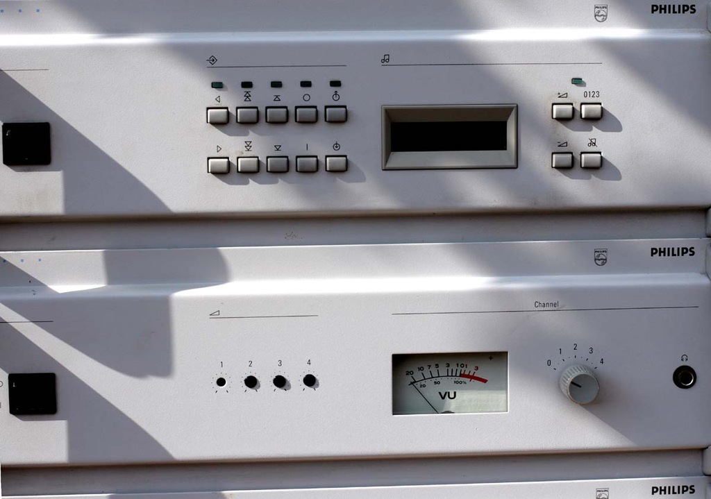 Philips SM 30 + SQ 45 preamp i 2 końcówki mocy - 7389212261 - oficjalne ...
