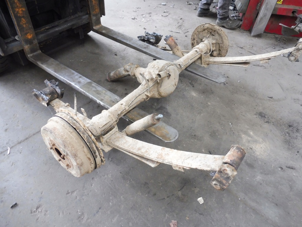 MOST TYLNY DYFER FORD TRANSIT IV 2.5 D 91-00 - 12029090098 - oficjalne ...