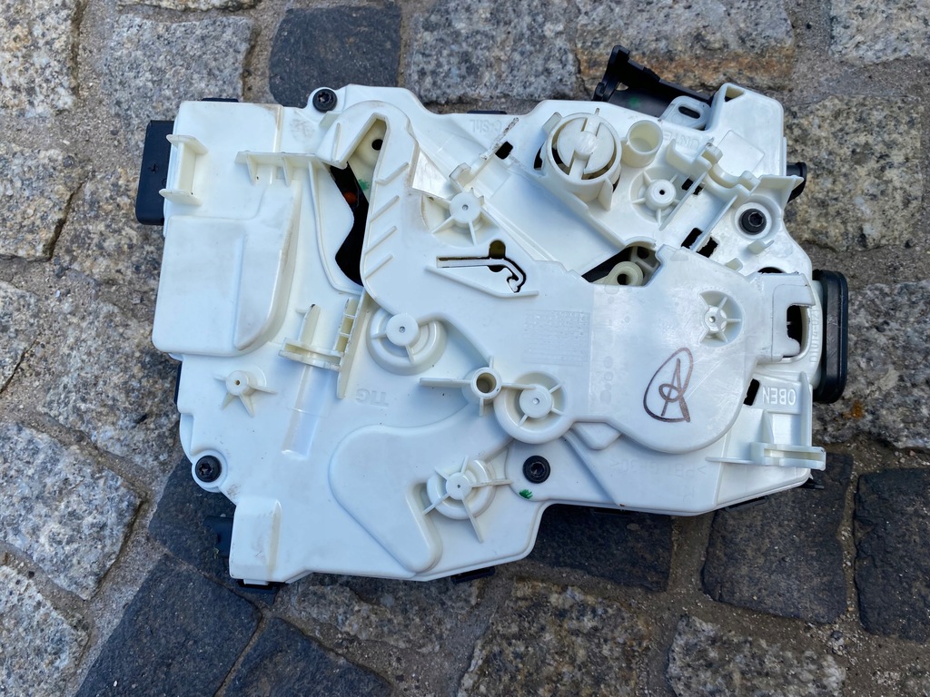 MERCEDES VITO 447 ZAMEK DRZWI PRZESUWNYCH 4477302902 ORYGINAŁ ...