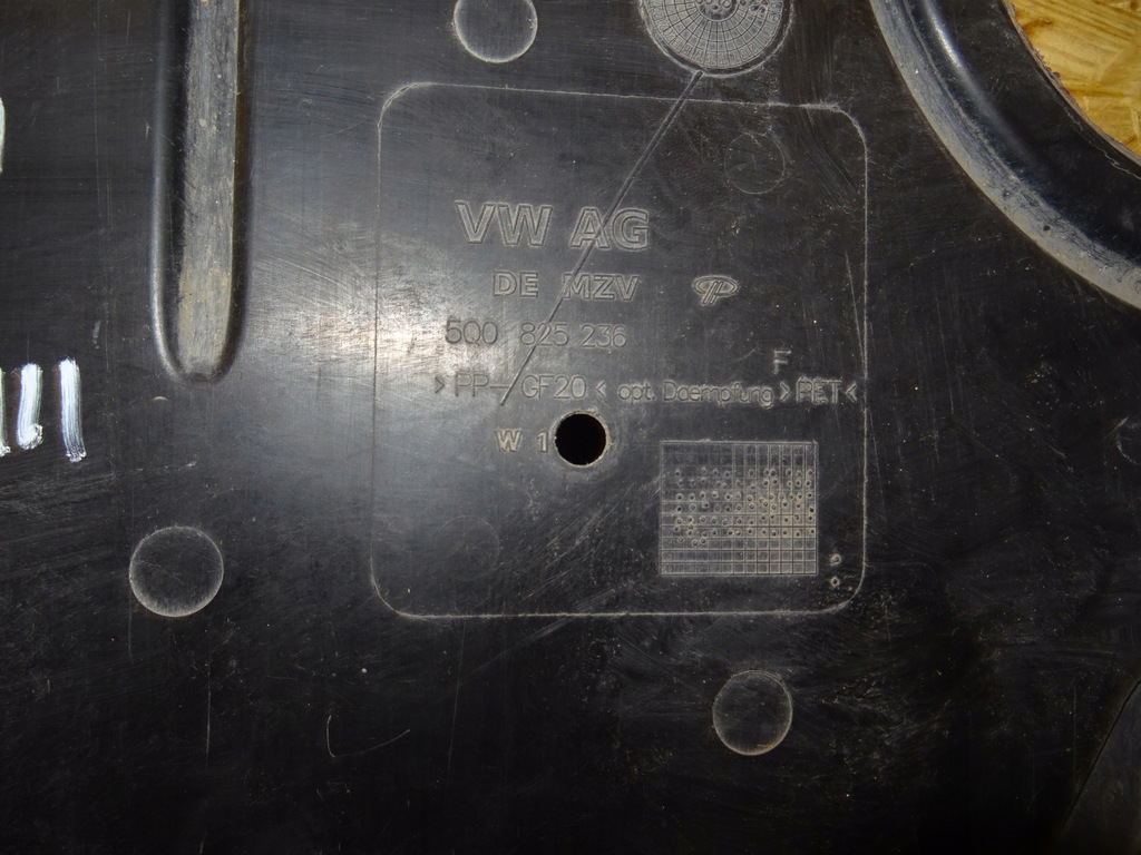 GOLF VII 7 LEON III OSŁONA POD SILNIK 5Q0825236 - 13448124302 ...