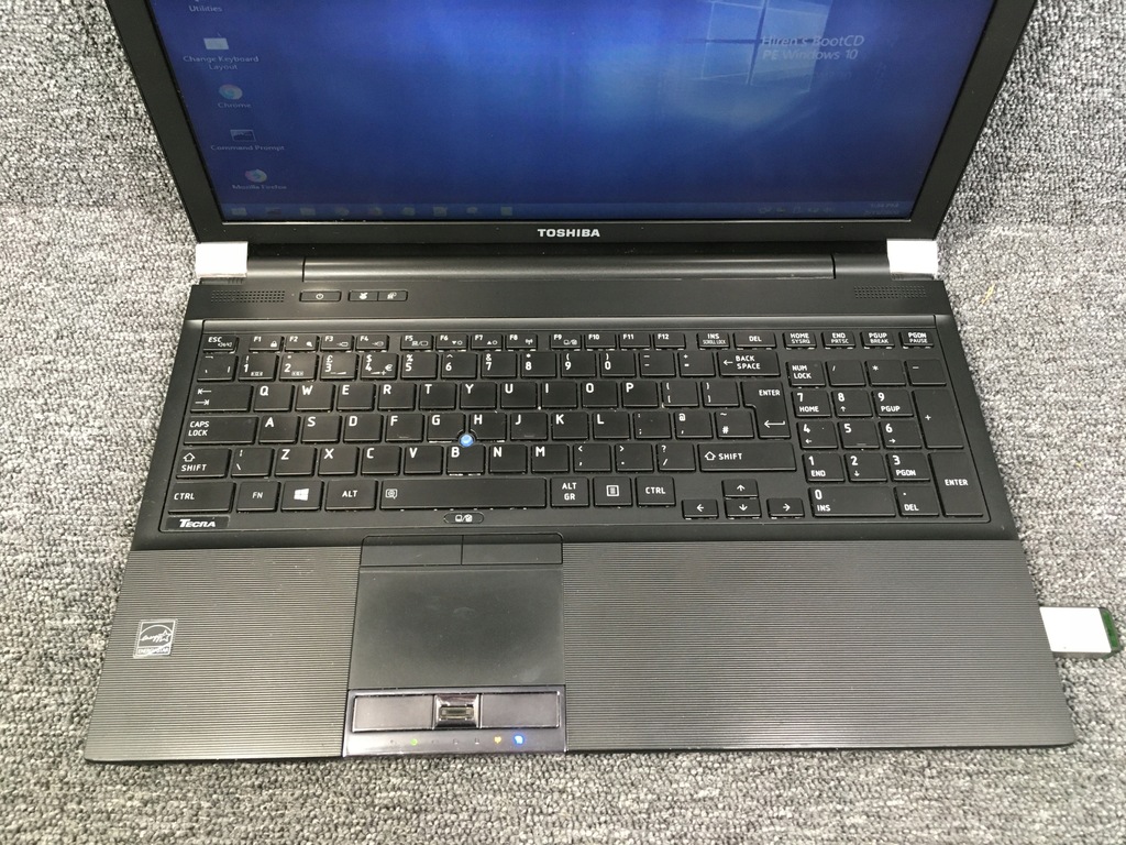 TOSHIBA R950 i3 2x2.5GHz 4GB 500GB 15' BM62 - 8952968908 - oficjalne ...