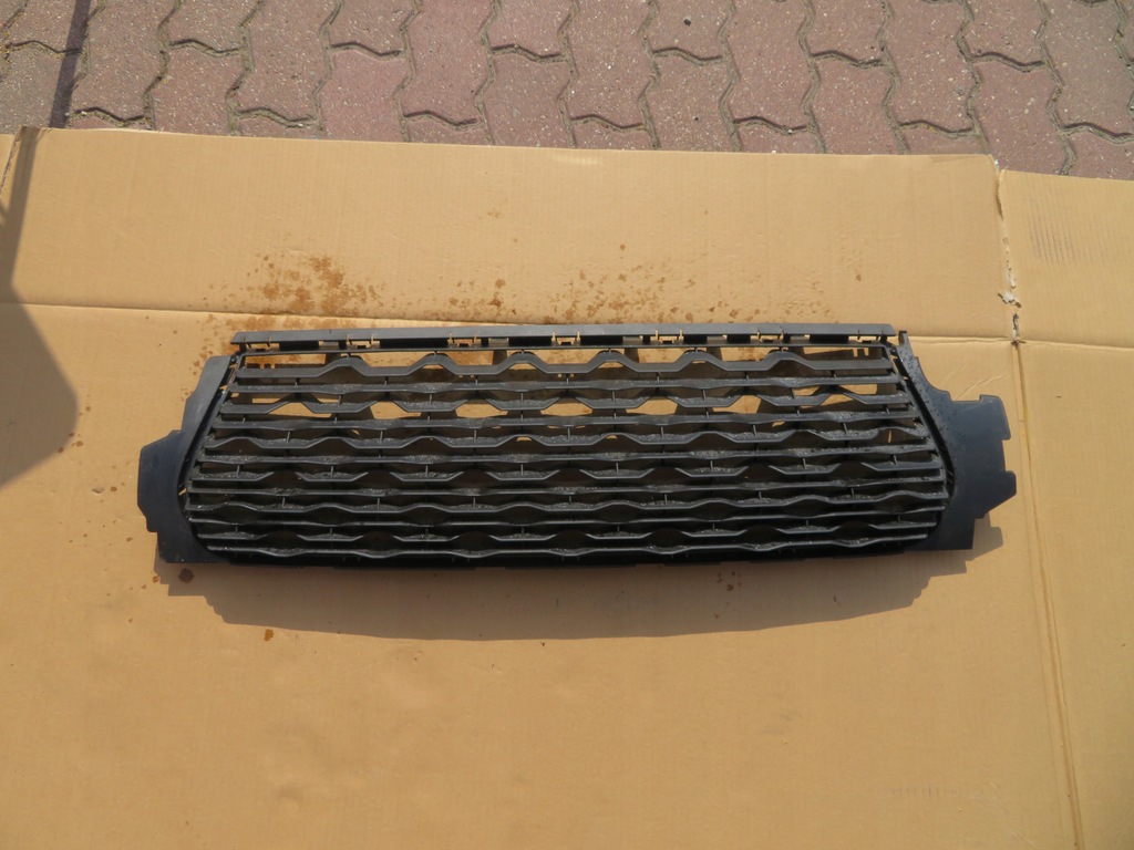 KRATKA ATRAPA ZDERZAKA DACIA DUSTER II 622545490R - 13962929400 ...