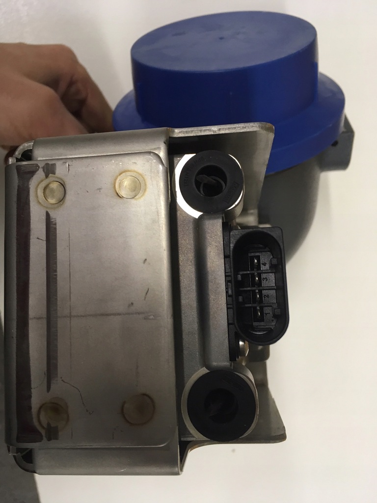 NOWY HAMULEC GÓRSKI IVECO STRALIS HI-WAY ZAWÓR c13 - 7746595587 ...