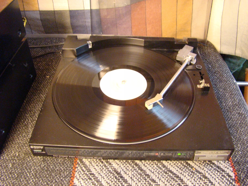 Gramofon Sony PS LX 70 - jest jakosc w prostocie - 12798142879 ...