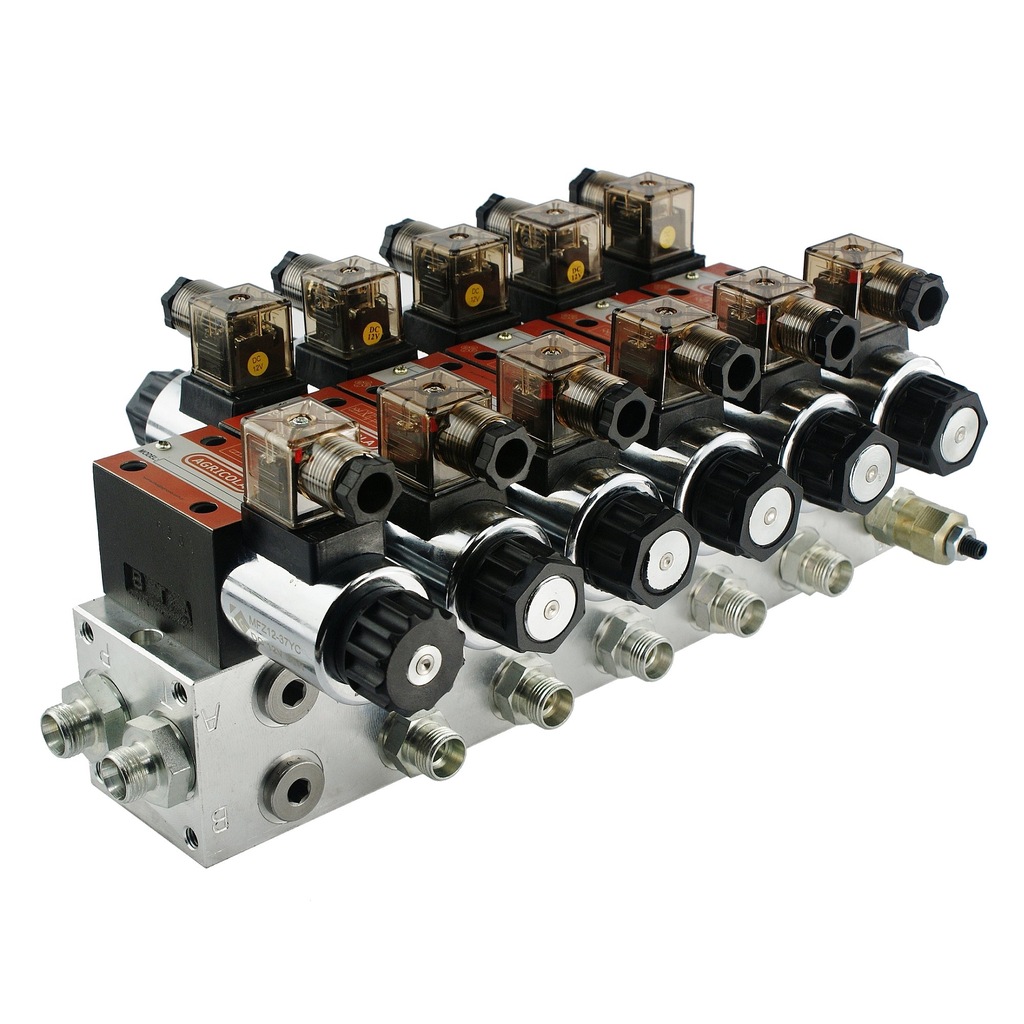 Купить ГИДРАВЛИЧЕСКИЙ РАСПРЕДЕЛИТЕЛЬ CETOP 5 SEK 50L ЭЛЕКТРИЧЕСКИЙ 12В ...