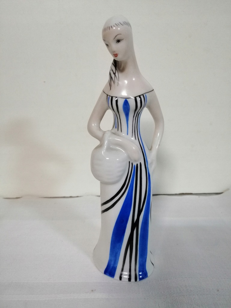 Figurka porcelanowa Figurka porcelanowa