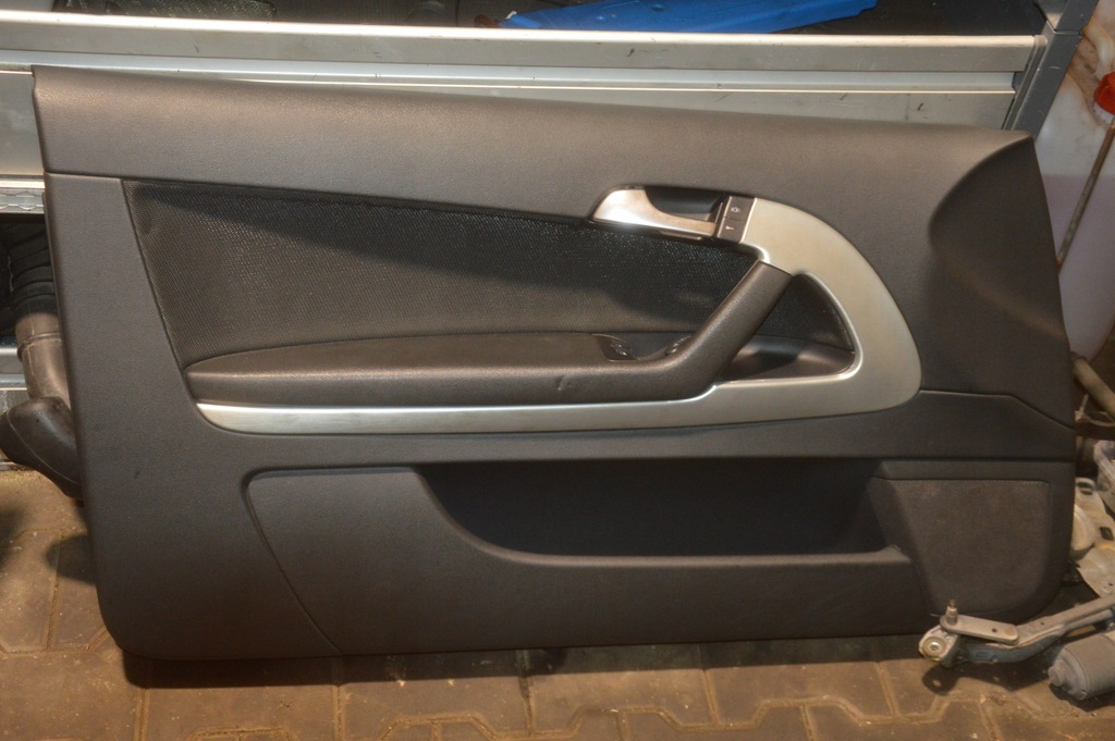 Audi A3 8P 3D Boczek drzwi lewy europa S-LINE - 13916876531 - oficjalne archiwum Allegro