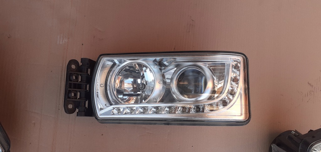 iveco stralis hi way lampa reflektor ORYGINAL - 12708053706 - oficjalne ...