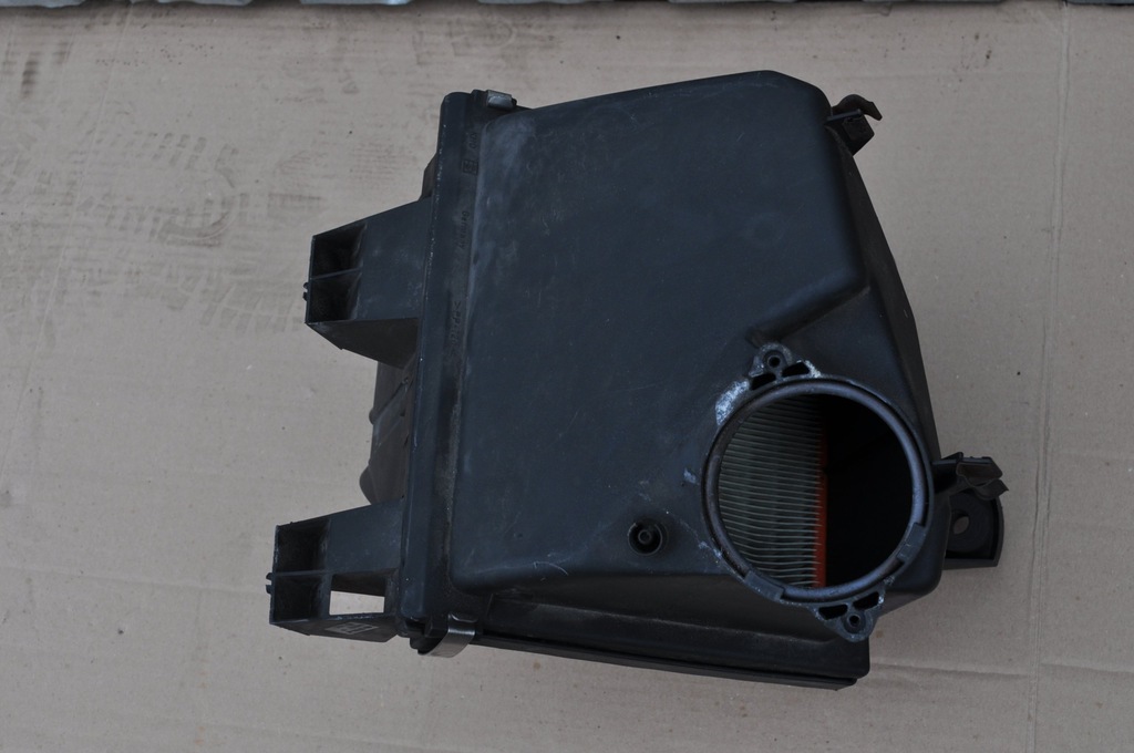 OBUDOWA FILTRA POWIETRZA AUDI A6 C5 LIFT 2,5TDI V6 - 7337823427 ...