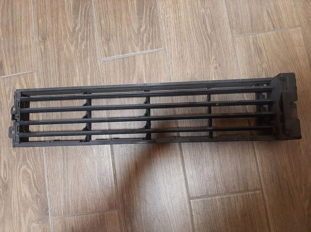 Żaluzja kierownica powietrza Renault A24041153212 - 12879009350 ...