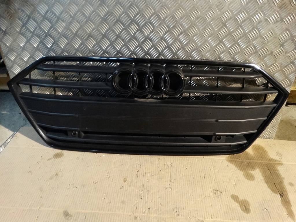 IDEALNY GRILL ATRAPA AUDI A7 4K8 1 - 11976988751 - oficjalne archiwum Allegro