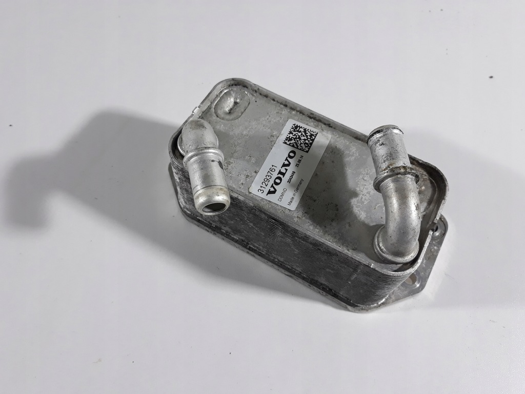 VOLVO XC60 13R - CHŁODNICZKA OLEJU 31293761 - 8888900529 - oficjalne ...