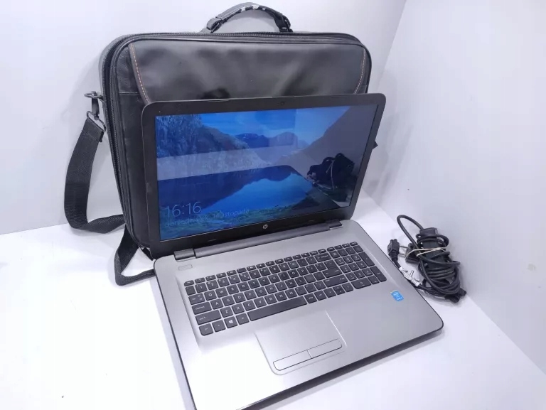 LAPTOP HP 17" 3165NGW I3-5005U, 8GB RAM, 1TB - 12870071699 - oficjalne ...