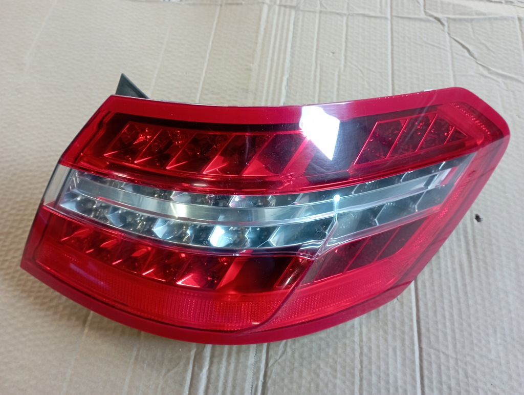 MERCEDES W212 SEDAN LAMPA PRAWA TYŁ TYLNA EUROPA A2129060658 ...