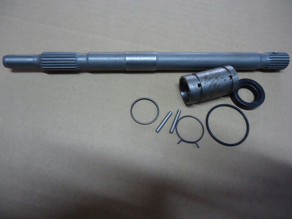 WAŁEK SPRZĘGŁA FIAT 126p TULEJA - 13060204123 - oficjalne archiwum Allegro