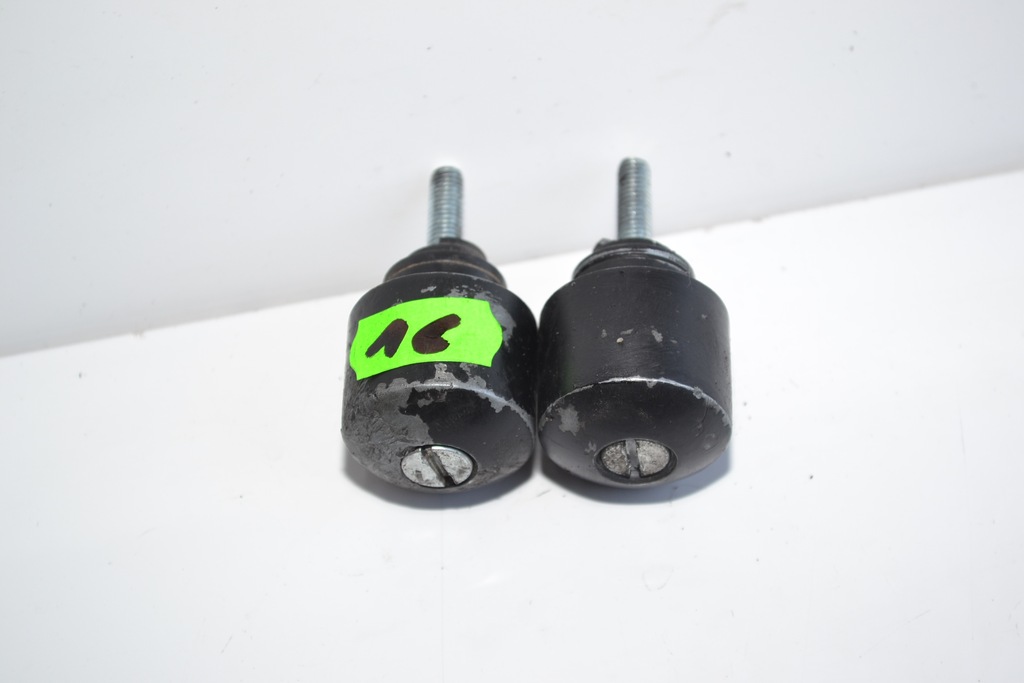 HONDA CBR 900RR SC33 CIĘZARKI ODWAZNIKI KIEROWNICY - 7517786854 ...