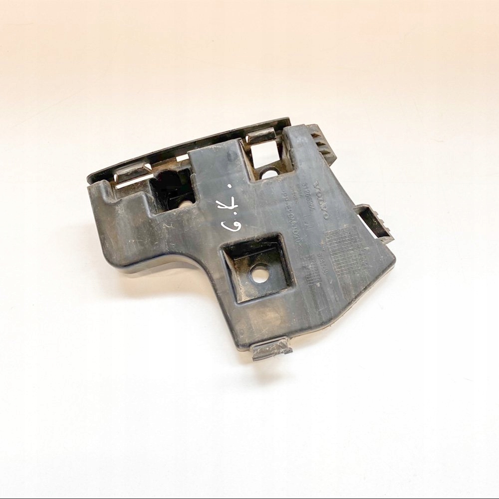 31265285 Lewy ślizg tylnego zderzaka VOLVO V60 D3 / D4 2011 ...