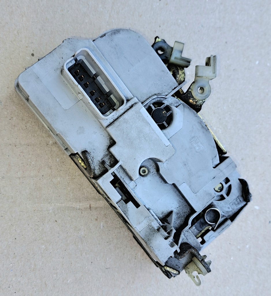 CITROEN C5 LIFT ZAMEK DRZWI LEWY PRZÓD 6 PIN - 14324355740 - oficjalne archiwum Allegro