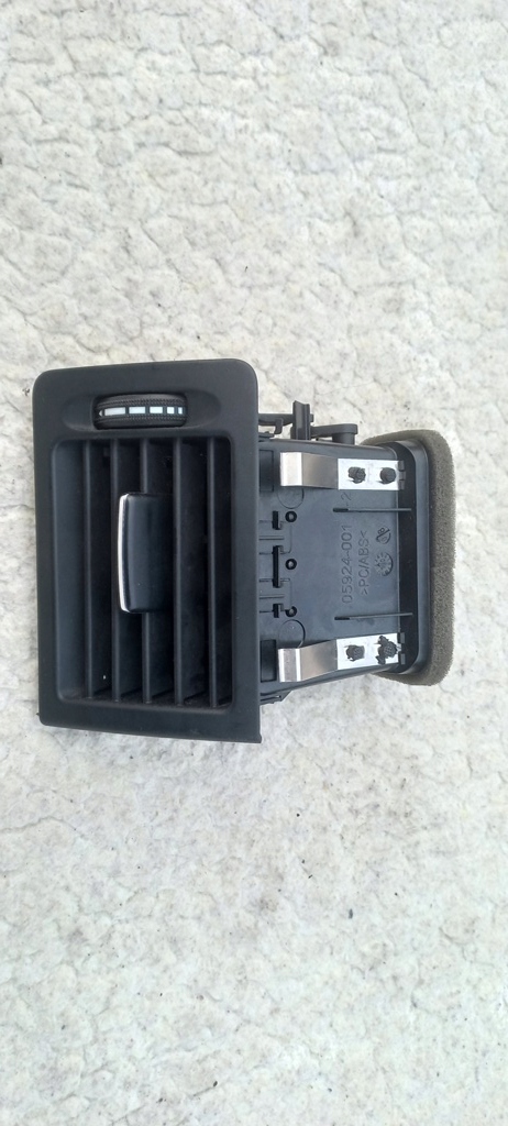 KRATKA NAWIEWU KONSOLI 2048300254 MERCEDES W204 - 12830349862 ...