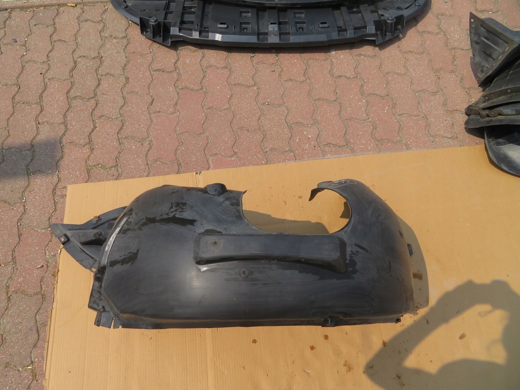 AUDI A3 8V5 SEDAN NADKOLE LEWE PRZÓD 8V5821171 - 13952975517 ...