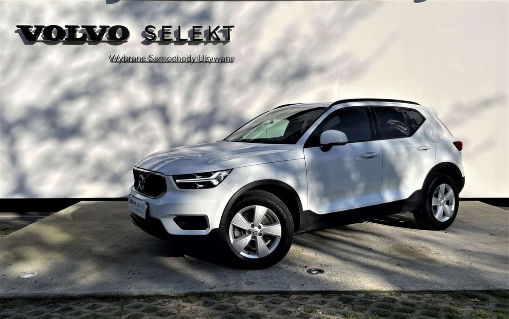 Volvo XC 40 Uzywane Volvo XC 40 - Momentum T4 ... - 12822125569 - oficjalne archiwum Allegro