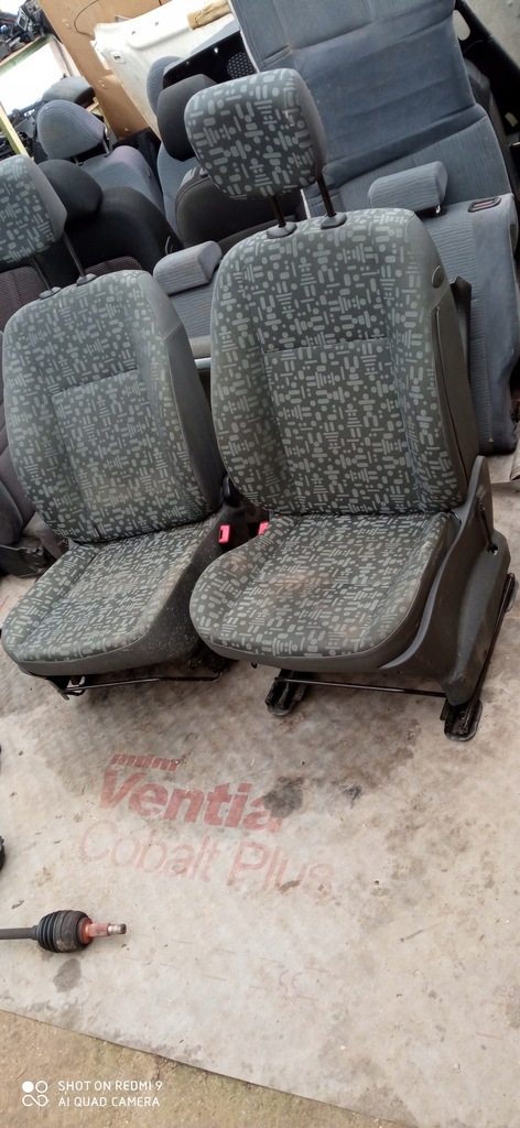 FOTEL KIEROWCY I PASAZERA RENAULT MODUS I LADNE - 11410630140 - oficjalne archiwum Allegro