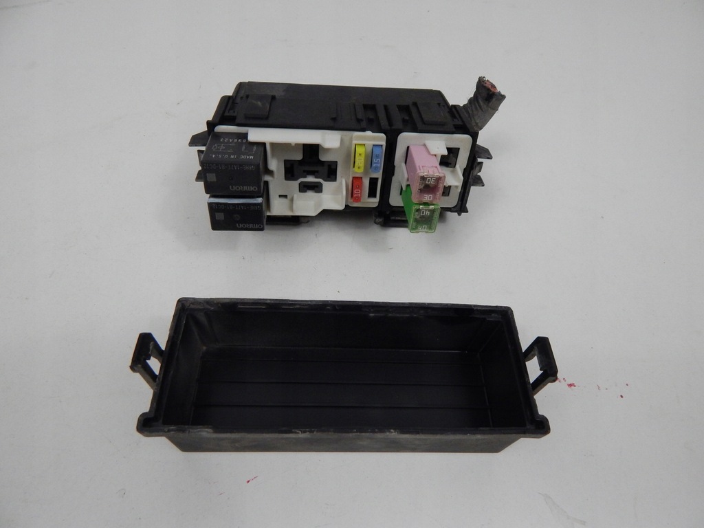 JEEP COMPASS II bezpieczniki skrzynka puszka - 11921920651 - oficjalne ...