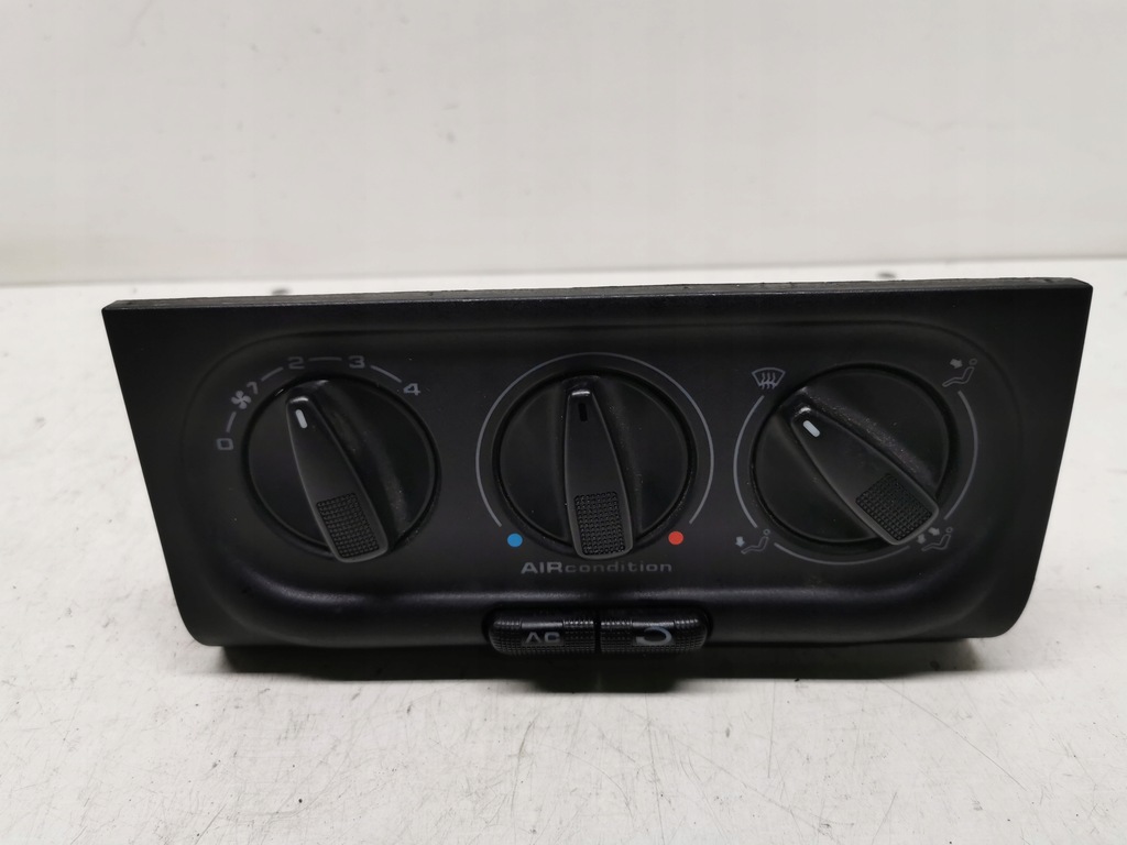 PANEL NAWIEWU 3A0819045C VOLKSWAGEN PASSAT B4 - 14855415156 - oficjalne ...