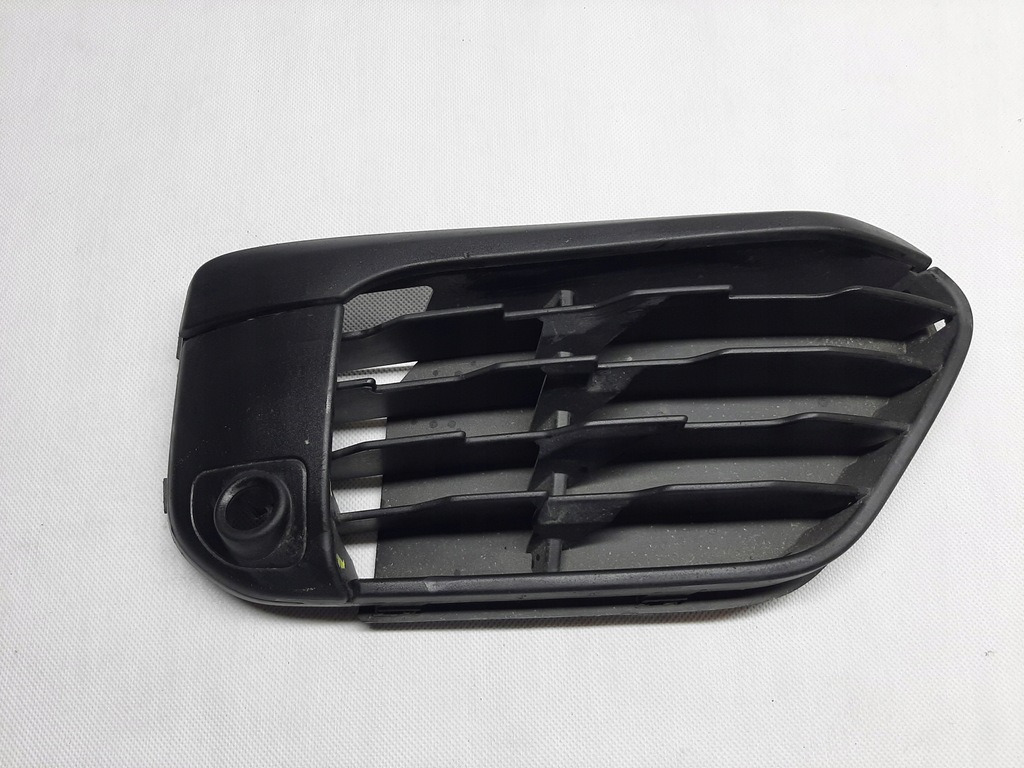 BMW X1 F48 KRATKA PRAWA PRZÓD PDC 7374204 - 12977402207 - oficjalne ...