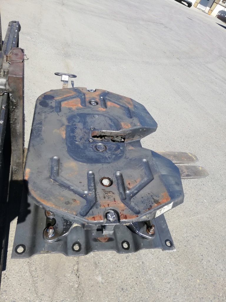 Siodło Holland Saf Mercedes Actros MP4 18cm - 9625489519 - oficjalne ...