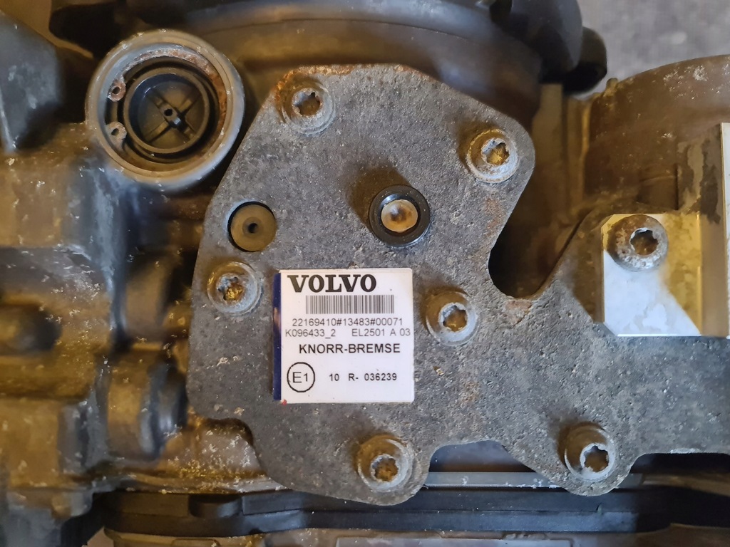 OSUSZACZ POWIETRZA APM VOLVO FH 4 FM 4 - 11928458172 - oficjalne ...