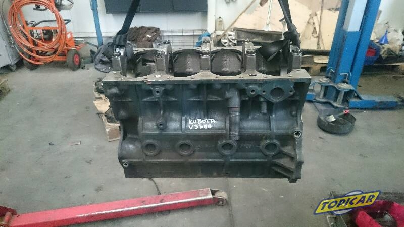 Kubota v3800 blok silnika turbo - 9242731753 - oficjalne archiwum Allegro