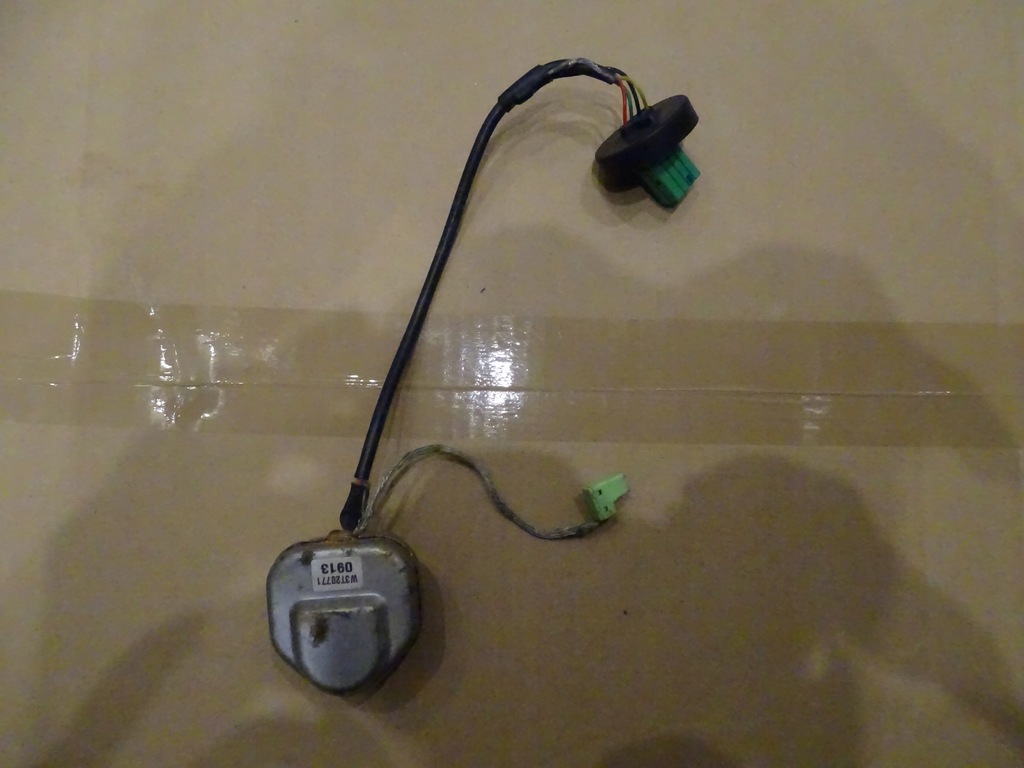 Mitsubishi zapłonnik OE W3T21071 - 12832607818 - oficjalne archiwum Allegro