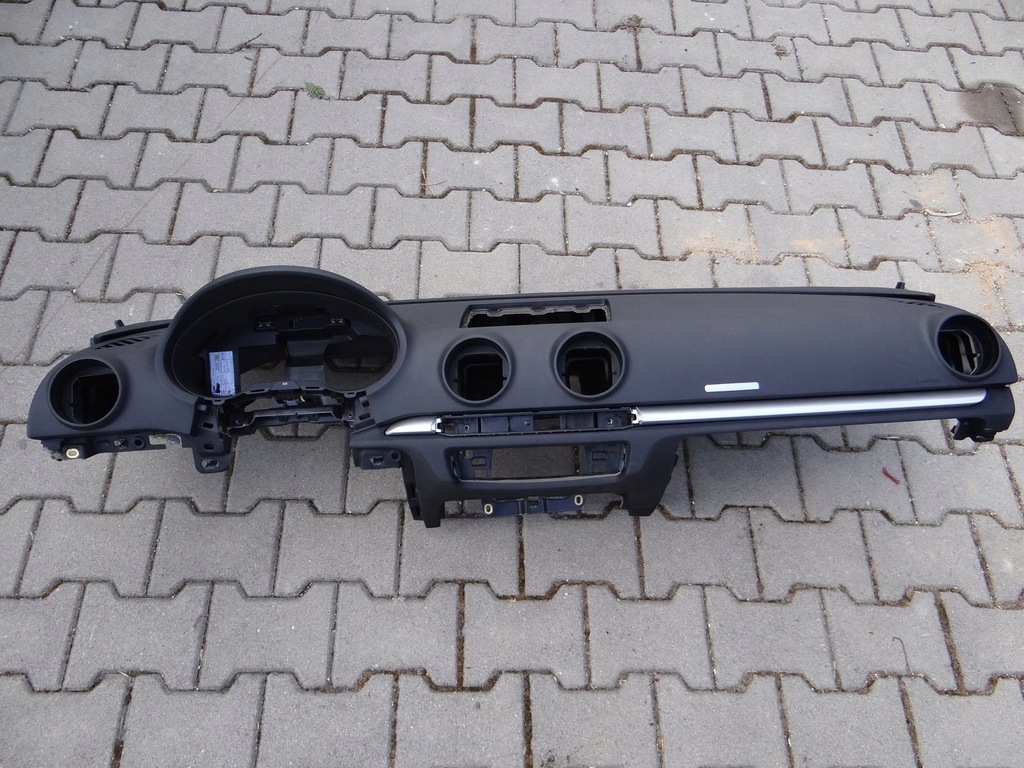Deska Rozdzielcza Audi A3 8V Lift Virtual Cockpit - 9332104327 - oficjalne archiwum Allegro