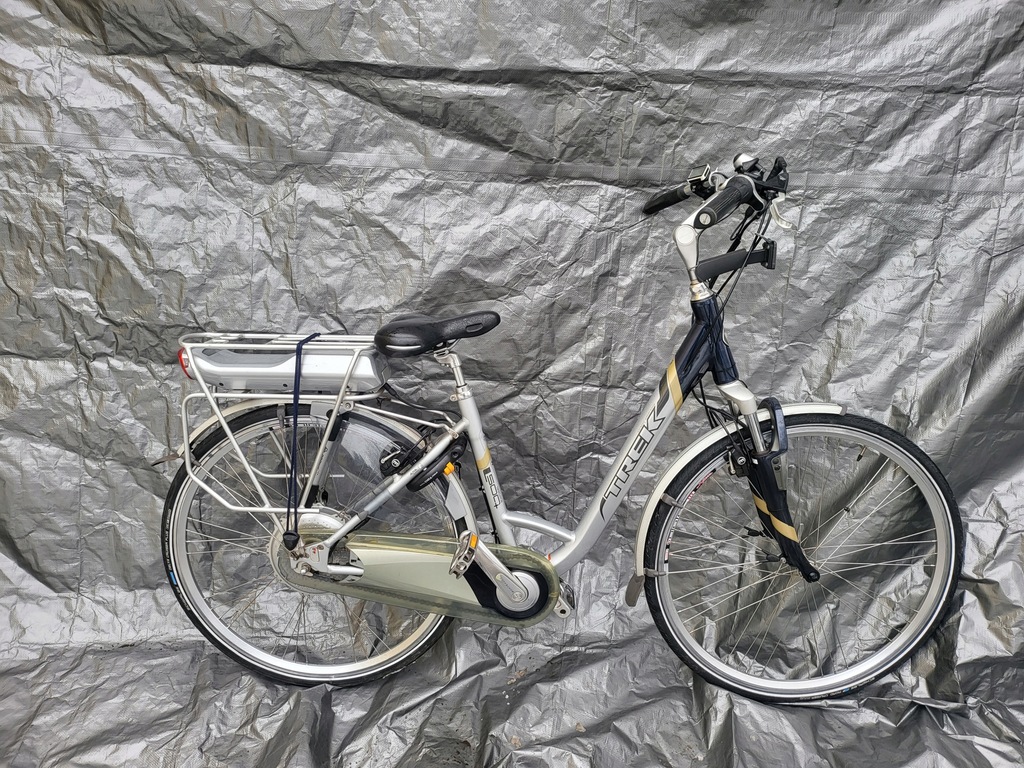 ROWER TREK NAVIGATOR L500 ELEKTRCZNY rama 46cm OKAZJA!! - 14947516631 ...