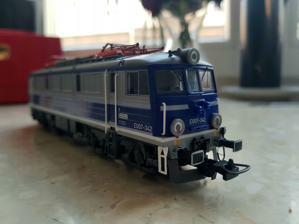 LOKOMOTYWA EU07-342 PKP IC DCC PIKO 96374 1:87 - 11894230753 - oficjalne archiwum Allegro