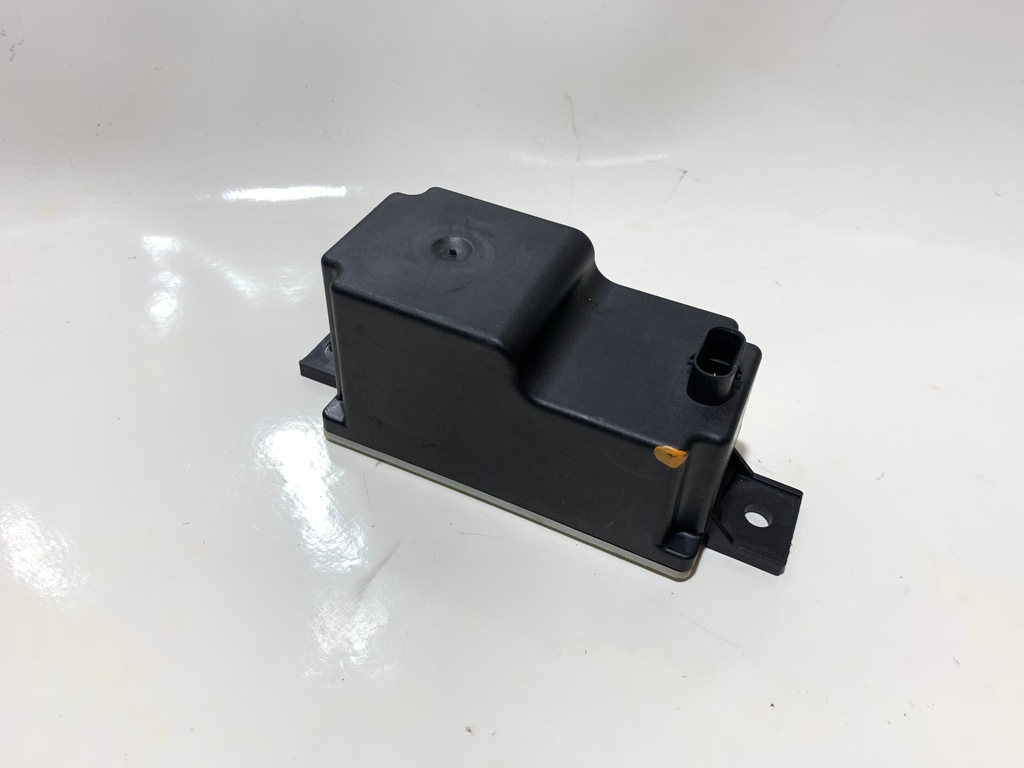 MODUŁ NAPIĘCIA MERCEDES W205 2054400073 - 10537652933 - oficjalne ...