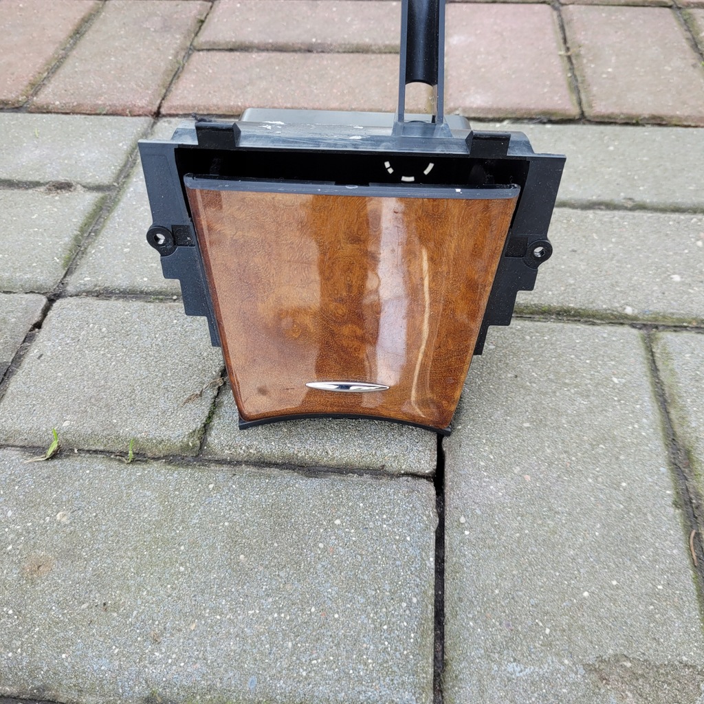 MERCEDES W211 SCHOWEK PODŁOKIETNIKA 2116800350 - 12679236607 ...