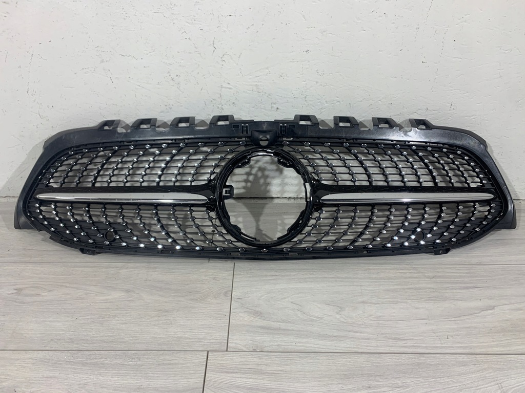W177 20r ATRAPA GRILL ZDERZAKA PRZÓD A1778880200 - 13083413138 ...