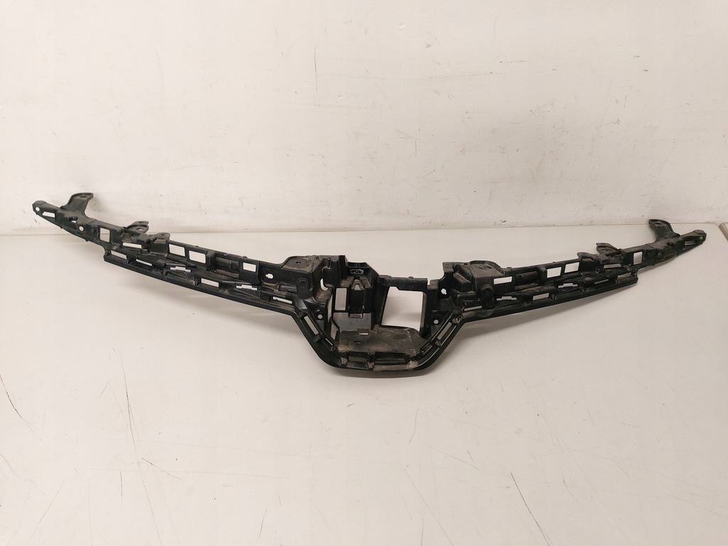 TOYOTA COROLLA E21 SEDAN GRILL ATRAPA 53111-02C90 - 13519127564 ...