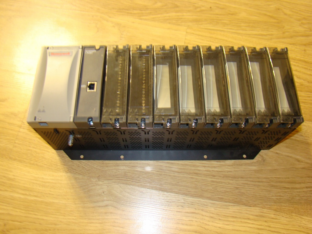 HONEYWELL sterownik HC900 CONTROLLER z modułami - 13231862136 ...