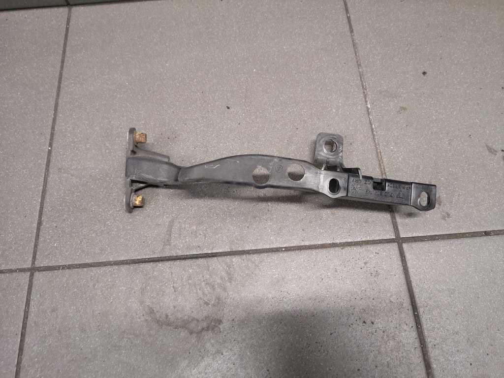 ŚLIZG MOCOWANIE PASA LEWE VW TOUAREG 7L0805733 - 12884162817 ...